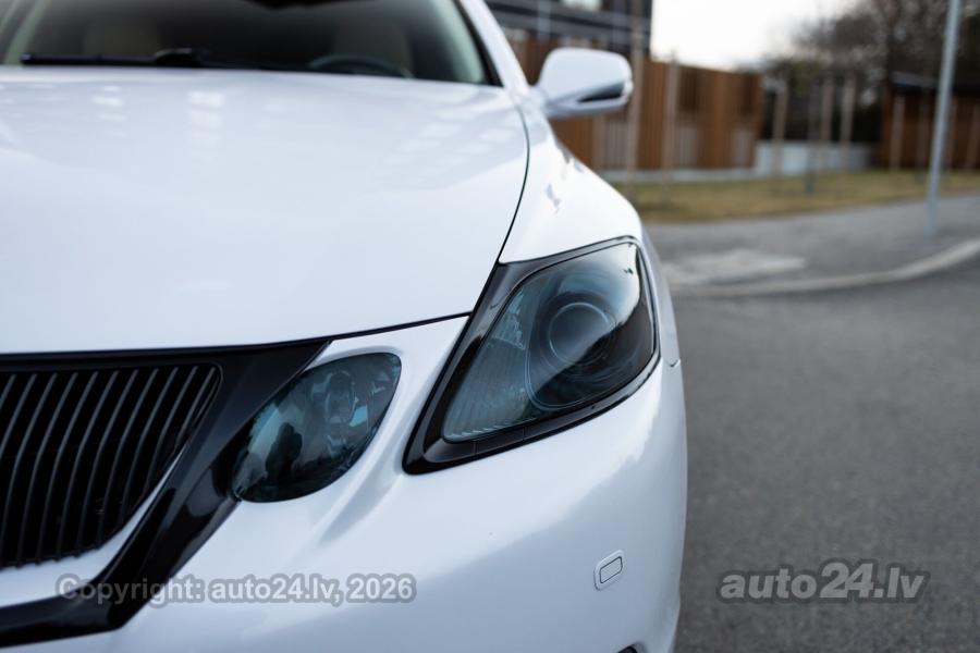 Balts Lexus GS 2010 Tallina, ar dzinēja tilpumu 3.50 L un nobraukumu 218 tūkst. km par 6990 €, foto 8 vietnē AUTOMOTO.COM.LV
