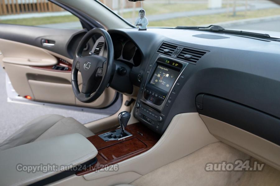 Balts Lexus GS 2010 Tallina, ar dzinēja tilpumu 3.50 L un nobraukumu 218 tūkst. km par 6990 €, foto 12 vietnē AUTOMOTO.COM.LV