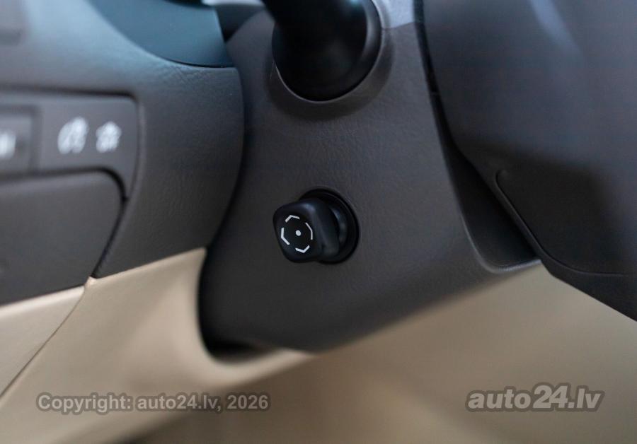 Balts Lexus GS 2010 Tallina, ar dzinēja tilpumu 3.50 L un nobraukumu 218 tūkst. km par 6990 €, foto 18 vietnē AUTOMOTO.COM.LV