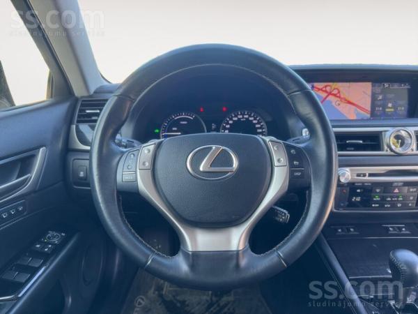 Balts Lexus GS 2013 Rīga, ar dzinēja tilpumu 3.50 L un nobraukumu 111 tūkst. km par 18500 €, foto 9 vietnē AUTOMOTO.COM.LV