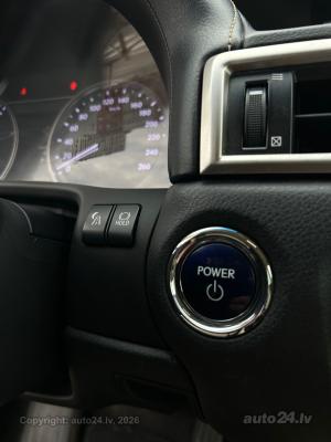 White Lexus GS 2013 in Tallinn, with an engine capacity of 3.50 L and mileage of 210 thousand km for 13700 €, photo 18 on AUTOMOTO.COM.LV