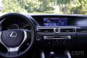 White Lexus GS 2014 in Riga, with an engine capacity of 3.50 L and mileage of 185 thousand km for 15500 €, photo 5 on AUTOMOTO.COM.LV