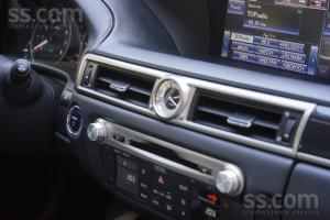 White Lexus GS 2014 in Riga, with an engine capacity of 3.50 L and mileage of 185 thousand km for 15500 €, photo 7 on AUTOMOTO.COM.LV