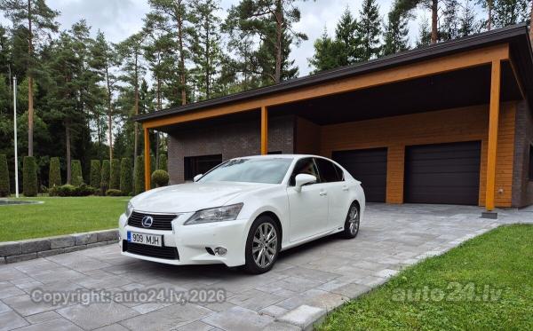 White Lexus GS 2014 in Tallinn, with an engine capacity of 3.50 L and mileage of 195 thousand km for 17000 €, photo 1 on AUTOMOTO.COM.LV