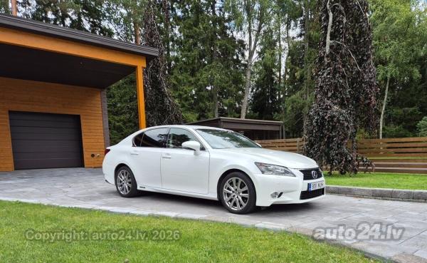 White Lexus GS 2014 in Tallinn, with an engine capacity of 3.50 L and mileage of 195 thousand km for 17000 €, photo 2 on AUTOMOTO.COM.LV