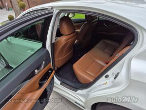 White Lexus GS 2014 in Tallinn, with an engine capacity of 3.50 L and mileage of 195 thousand km for 17000 €, photo 7 on AUTOMOTO.COM.LV