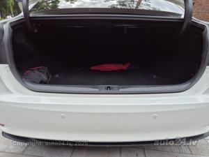 White Lexus GS 2014 in Tallinn, with an engine capacity of 3.50 L and mileage of 195 thousand km for 17000 €, photo 10 on AUTOMOTO.COM.LV