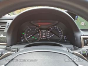White Lexus GS 2014 in Tallinn, with an engine capacity of 3.50 L and mileage of 195 thousand km for 17000 €, photo 13 on AUTOMOTO.COM.LV