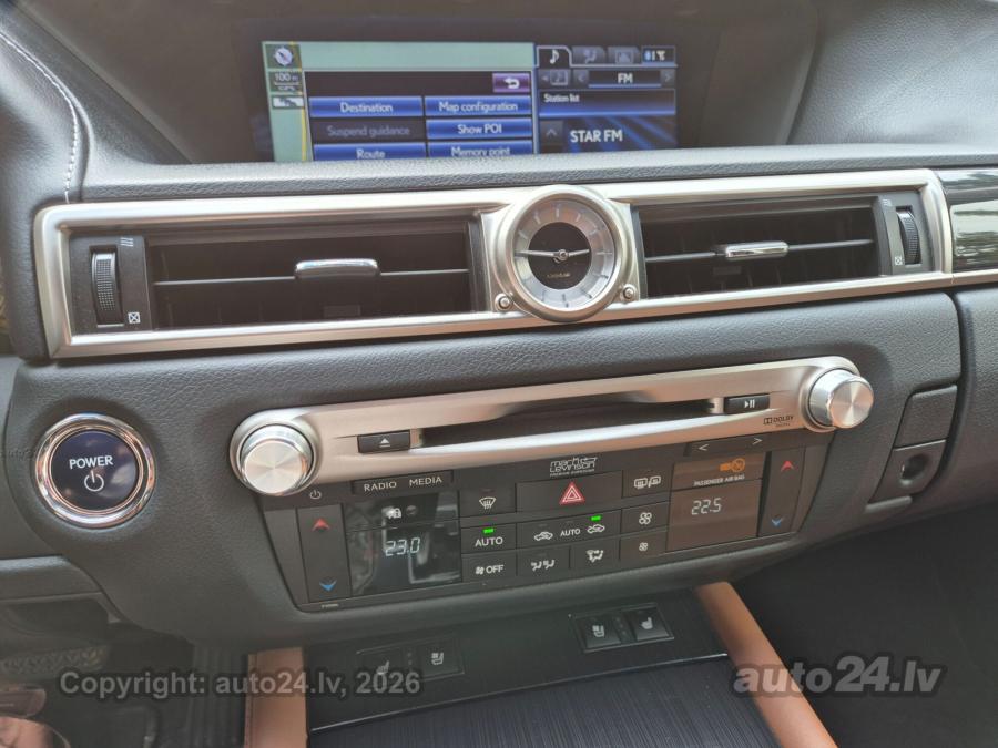 White Lexus GS 2014 in Tallinn, with an engine capacity of 3.50 L and mileage of 195 thousand km for 17000 €, photo 14 on AUTOMOTO.COM.LV