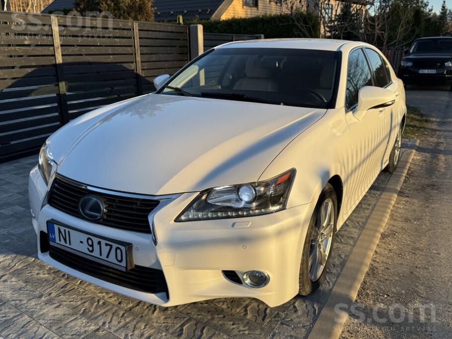Balts Lexus GS 2015 Rīga, ar dzinēja tilpumu 2.50 L un nobraukumu 152 tūkst. km par 17900 €, foto 1 vietnē AUTOMOTO.COM.LV