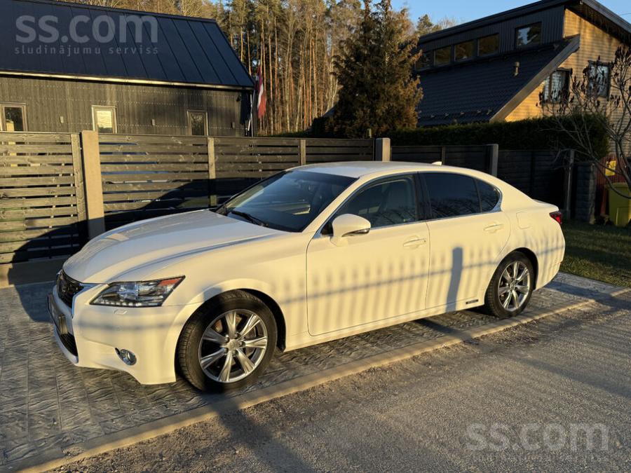 Balts Lexus GS 2015 Rīga, ar dzinēja tilpumu 2.50 L un nobraukumu 152 tūkst. km par 17900 €, foto 3 vietnē AUTOMOTO.COM.LV