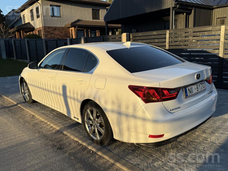 Balts Lexus GS 2015 Rīga, ar dzinēja tilpumu 2.50 L un nobraukumu 152 tūkst. km par 17900 €, foto 4 vietnē AUTOMOTO.COM.LV