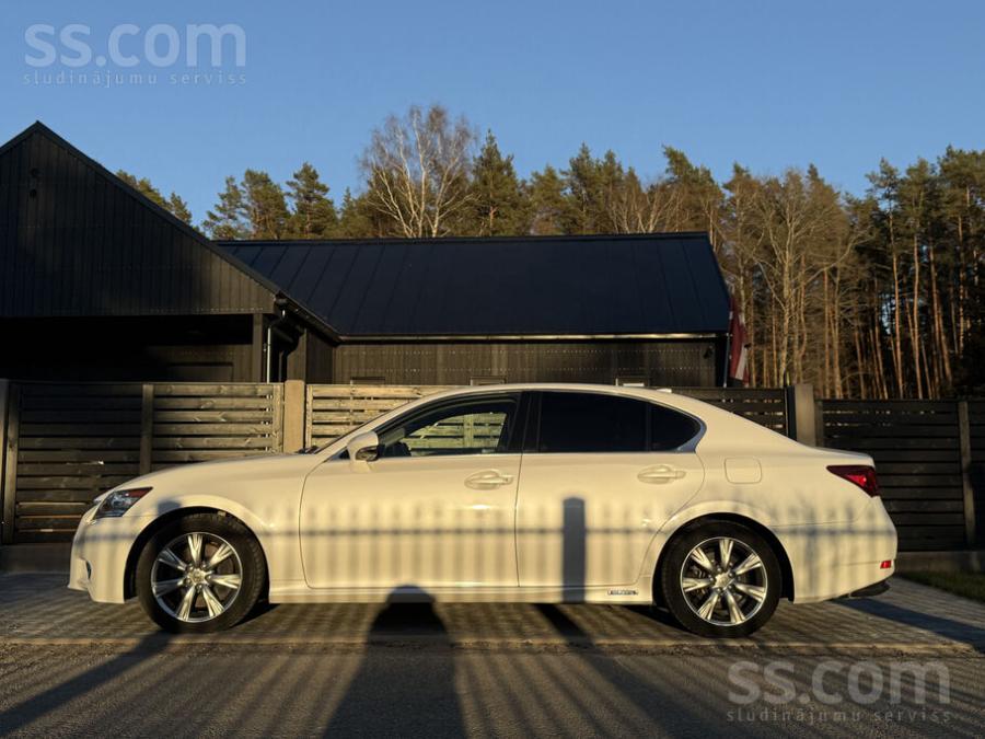 Balts Lexus GS 2015 Rīga, ar dzinēja tilpumu 2.50 L un nobraukumu 152 tūkst. km par 17900 €, foto 7 vietnē AUTOMOTO.COM.LV