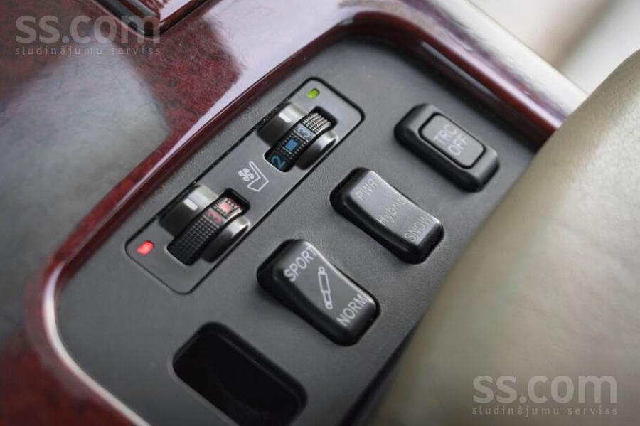 Dzeltens Lexus GS 2007 Rīga, ar dzinēja tilpumu 3.50 L un nobraukumu 247 tūkst. km par 2850 €, foto 26 vietnē AUTOMOTO.COM.LV