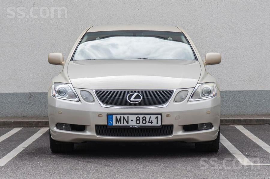 Yellow Lexus GS 2007 in Riga, with an engine capacity of 3.50 L and mileage of 247 thousand km for 2850 €, photo 3 on AUTOMOTO.COM.LV