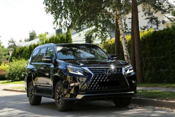 Black Lexus GX 460 2018 in Vilnius, with an engine capacity of 4.61 L and mileage of 250 thousand km for 39999 €, photo 1 on AUTOMOTO.COM.LV