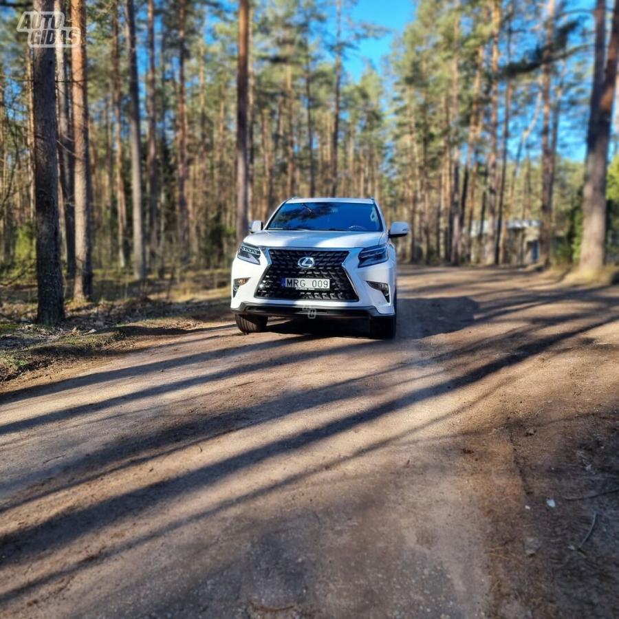 Lexus GX 460 2011 in Vilnius, with an engine capacity of 4.60 L and mileage of 280 thousand km for 23900 €, photo 12 on AUTOMOTO.COM.LV