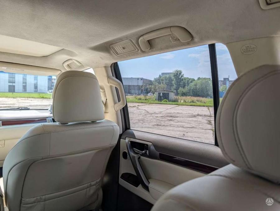 Pelēks Lexus GX 460 2019 Kauņa, ar dzinēja tilpumu 4.61 L un nobraukumu 106 tūkst. km par 41900 €, foto 19 vietnē AUTOMOTO.COM.LV
