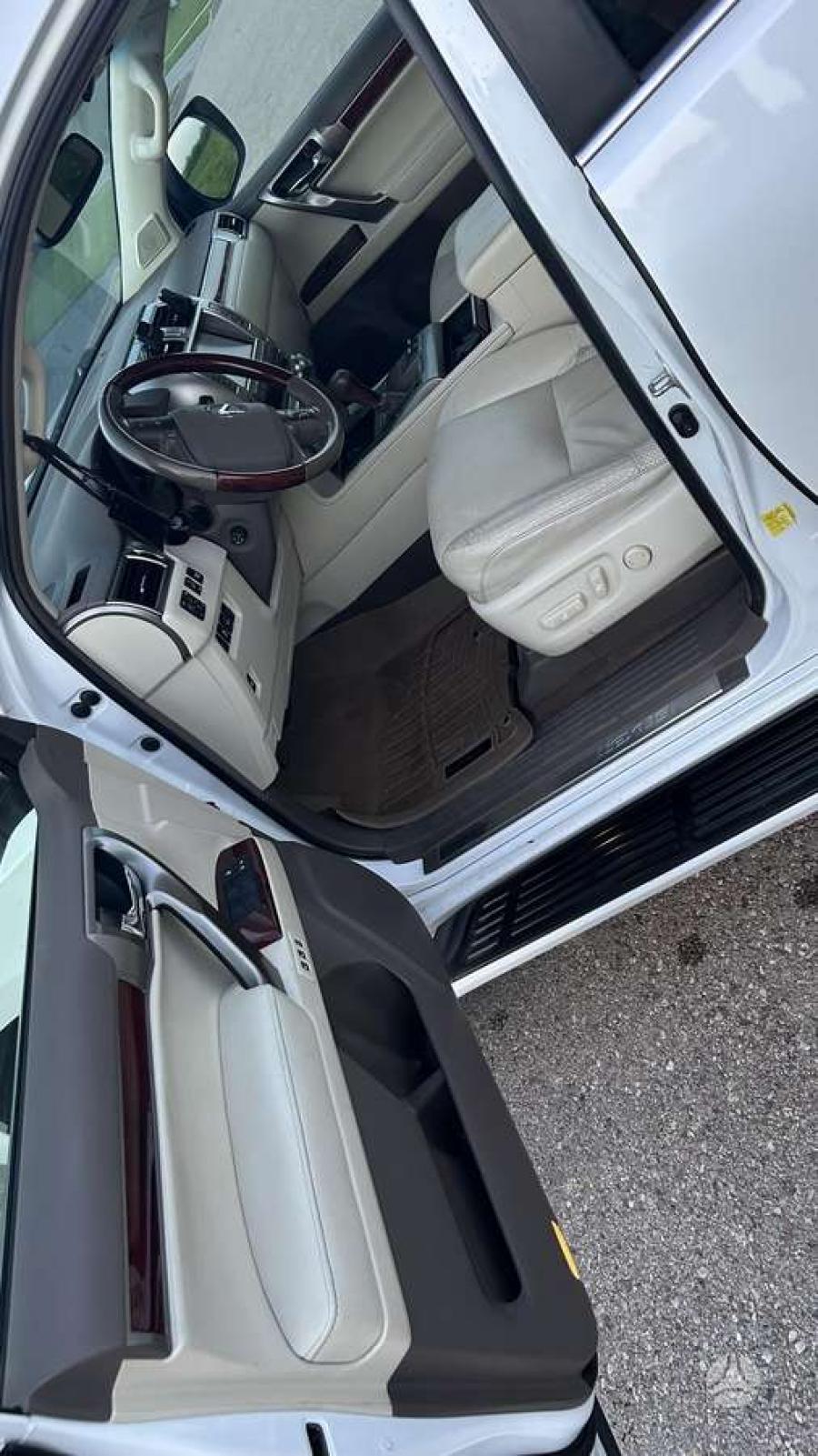 Balts Lexus GX 460 2013 Kauņa, ar dzinēja tilpumu 4.61 L un nobraukumu 260 tūkst. km par 19500 €, foto 10 vietnē AUTOMOTO.COM.LV
