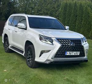 Balts Lexus GX 460 2020 Alīta, ar dzinēja tilpumu 4.61 L un nobraukumu 69 tūkst. km par 46990 €, foto 4 vietnē AUTOMOTO.COM.LV