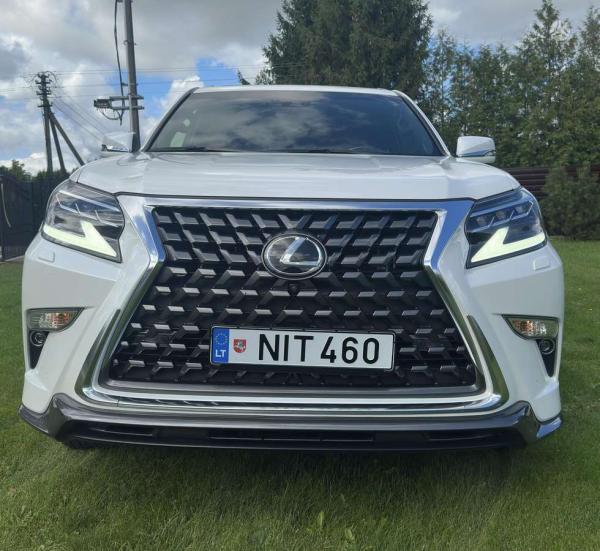 Balts Lexus GX 460 2020 Alīta, ar dzinēja tilpumu 4.61 L un nobraukumu 69 tūkst. km par 46990 €, foto 6 vietnē AUTOMOTO.COM.LV