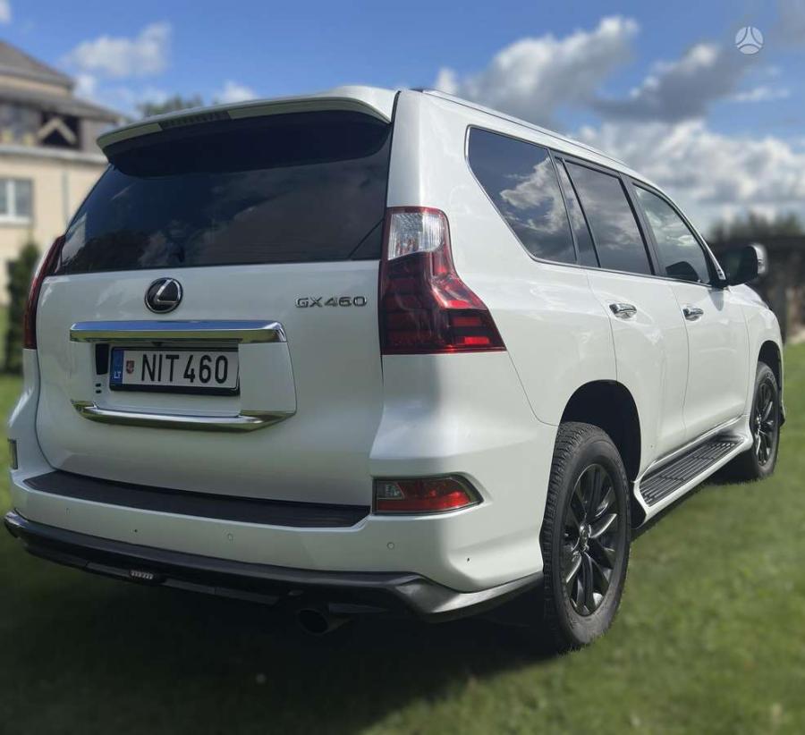 Balts Lexus GX 460 2020 Alīta, ar dzinēja tilpumu 4.61 L un nobraukumu 69 tūkst. km par 46990 €, foto 14 vietnē AUTOMOTO.COM.LV