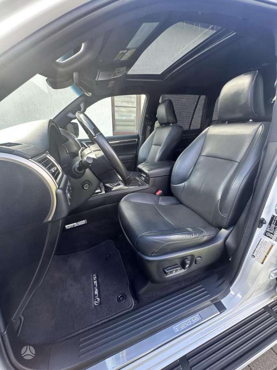 Balts Lexus GX 460 2020 Alīta, ar dzinēja tilpumu 4.61 L un nobraukumu 69 tūkst. km par 46990 €, foto 18 vietnē AUTOMOTO.COM.LV