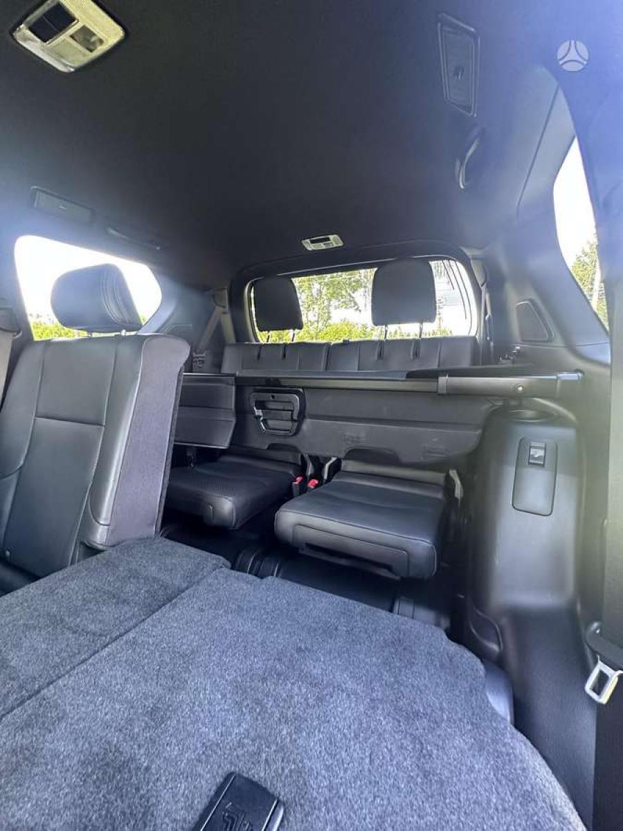 Balts Lexus GX 460 2020 Alīta, ar dzinēja tilpumu 4.61 L un nobraukumu 69 tūkst. km par 46990 €, foto 24 vietnē AUTOMOTO.COM.LV