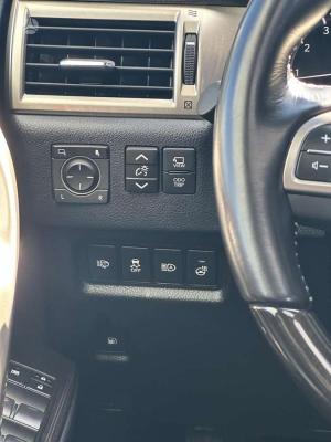 Balts Lexus GX 460 2020 Alīta, ar dzinēja tilpumu 4.61 L un nobraukumu 69 tūkst. km par 46990 €, foto 33 vietnē AUTOMOTO.COM.LV
