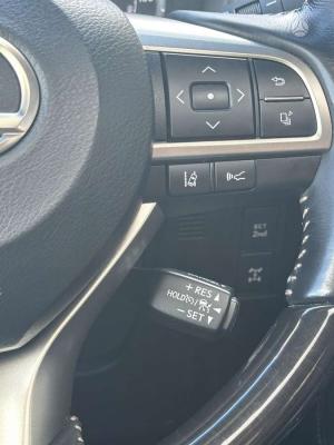 Balts Lexus GX 460 2020 Alīta, ar dzinēja tilpumu 4.61 L un nobraukumu 69 tūkst. km par 46990 €, foto 34 vietnē AUTOMOTO.COM.LV