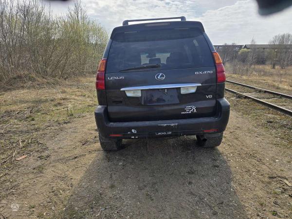 Black Lexus GX 470 2003 in Vilnius, with an engine capacity of 4.66 L and mileage of 170 thousand km for 7800 €, photo 3 on AUTOMOTO.COM.LV