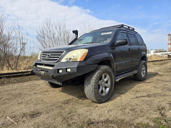 Black Lexus GX 470 2003 in Vilnius, with an engine capacity of 4.66 L and mileage of 170 thousand km for 7800 €, photo 8 on AUTOMOTO.COM.LV
