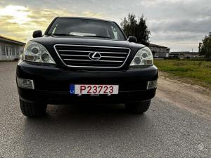 Black Lexus GX 470 2004 in Vilnius, with an engine capacity of 4.66 L and mileage of 240 thousand km for 7500 €, photo 5 on AUTOMOTO.COM.LV