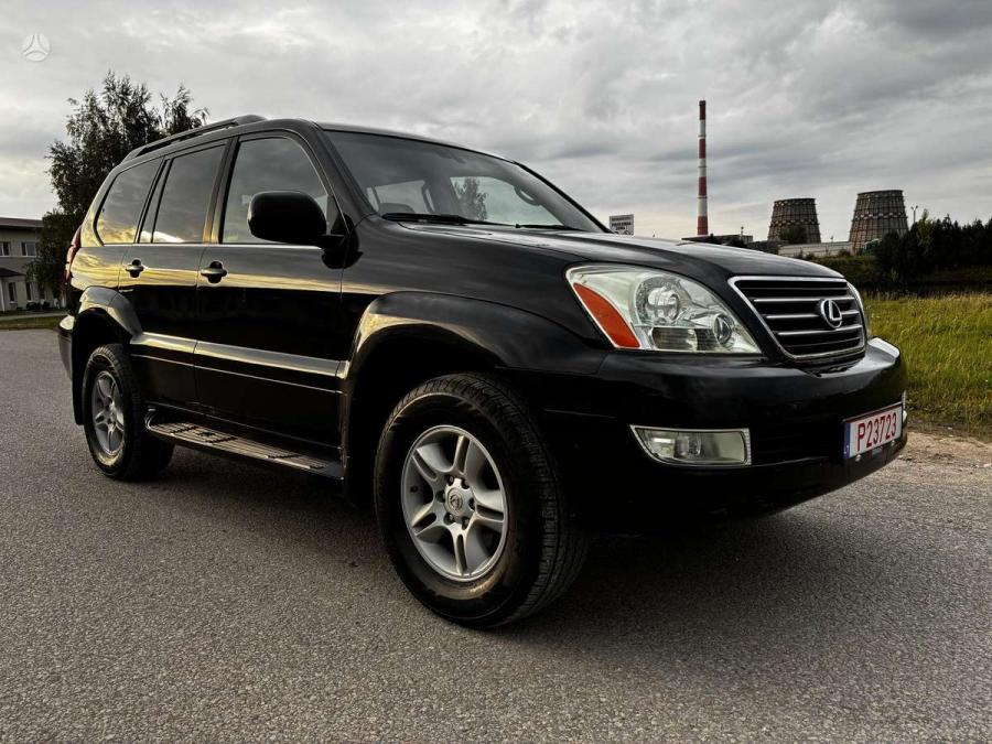 Black Lexus GX 470 2004 in Vilnius, with an engine capacity of 4.66 L and mileage of 240 thousand km for 7500 €, photo 6 on AUTOMOTO.COM.LV