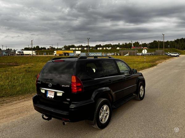 Lexus GX 470 2004 in Vilnius on AUTOMOTO.COM.LV Black Lexus GX 470 2004 in Vilnius, with an engine capacity of 4.66 L and mileage of 240 thousand km for 7500 €, photo 9 on AUTOMOTO.COM.LV