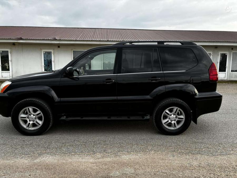 Black Lexus GX 470 2004 in Vilnius, with an engine capacity of 4.66 L and mileage of 240 thousand km for 7500 €, photo 13 on AUTOMOTO.COM.LV