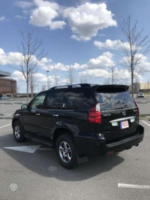 Melns Lexus GX 470 2008 Klaipėda, ar dzinēja tilpumu 4.70 L un nobraukumu 207 tūkst. km par 7000 €, foto 4 vietnē AUTOMOTO.COM.LV