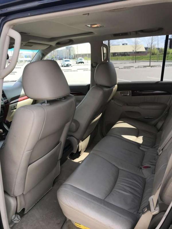 Черный Лексус GX 470 2008 в Клайпеда, объемом двигателя 4.70 л и пробегом 207 тыс. км за 7000 €, фото 7 на AUTOMOTO.COM.LV