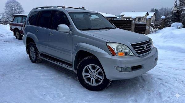 Pelēks Lexus GX 470 2004 Viļņa, ar dzinēja tilpumu 4.66 L un nobraukumu 122 tūkst. km par 9500 €, foto 2 vietnē AUTOMOTO.COM.LV
