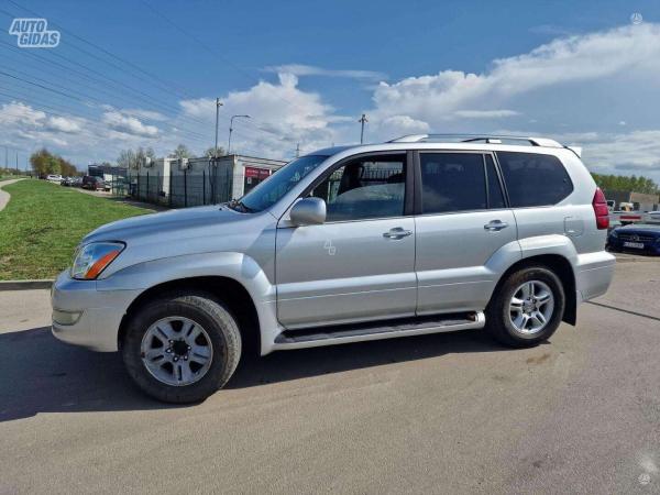 Grey Lexus GX 470 2009 in Kaunas, with an engine capacity of 4.70 L and mileage of 221 thousand km for 11500 €, photo 4 on AUTOMOTO.COM.LV