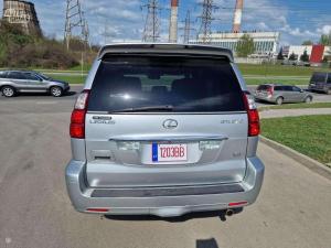 Grey Lexus GX 470 2009 in Kaunas, with an engine capacity of 4.70 L and mileage of 221 thousand km for 11500 €, photo 8 on AUTOMOTO.COM.LV