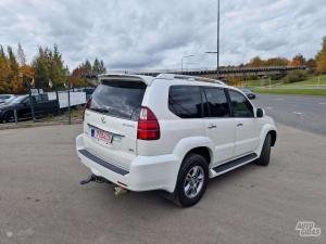 Balts Lexus GX 470 2009 Kauņa, ar dzinēja tilpumu 4.70 L un nobraukumu 236 tūkst. km par 11500 €, foto 9 vietnē AUTOMOTO.COM.LV