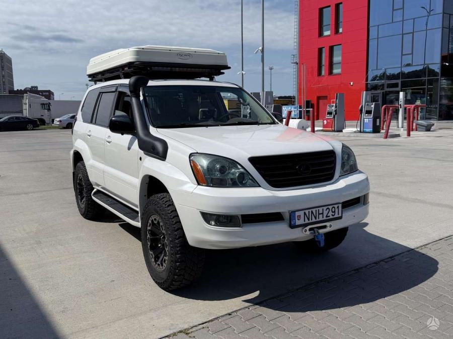 Yellow Lexus GX 470 2007 in Klaipeda, with an engine capacity of 4.70 L and mileage of 220 thousand km for 14999 €, photo 1 on AUTOMOTO.COM.LV
