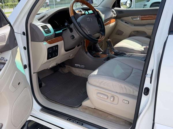 Dzeltens Lexus GX 470 2007 Klaipėda, ar dzinēja tilpumu 4.70 L un nobraukumu 220 tūkst. km par 14999 €, foto 9 vietnē AUTOMOTO.COM.LV