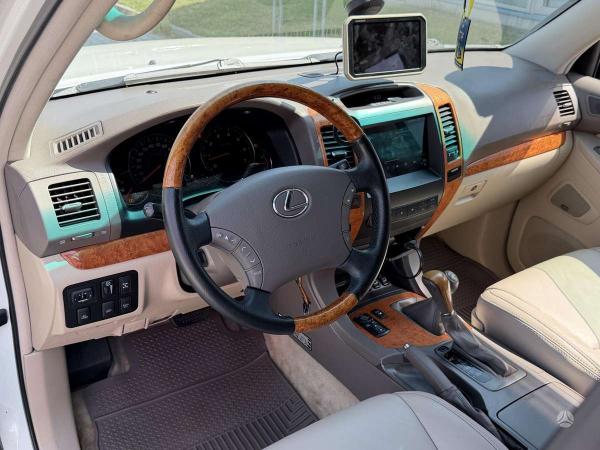 Dzeltens Lexus GX 470 2007 Klaipėda, ar dzinēja tilpumu 4.70 L un nobraukumu 220 tūkst. km par 14999 €, foto 10 vietnē AUTOMOTO.COM.LV