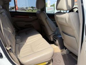 Yellow Lexus GX 470 2007 in Klaipeda, with an engine capacity of 4.70 L and mileage of 220 thousand km for 14999 €, photo 17 on AUTOMOTO.COM.LV
