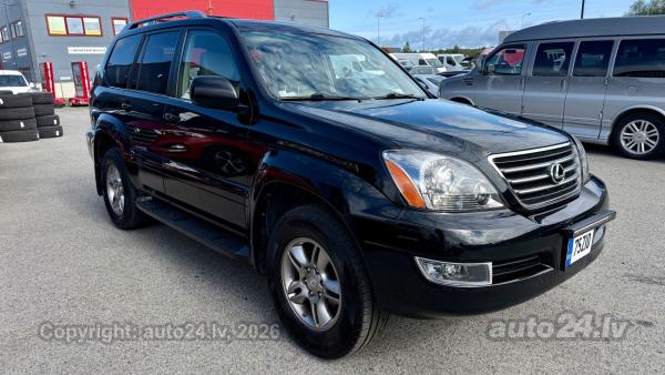 Melns Lexus GX 2007 Tallina, ar dzinēja tilpumu 4.70 L un nobraukumu 115 tūkst. km par 25000 €, foto 4 vietnē AUTOMOTO.COM.LV