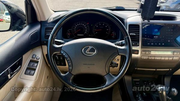 Melns Lexus GX 2007 Tallina, ar dzinēja tilpumu 4.70 L un nobraukumu 115 tūkst. km par 25000 €, foto 9 vietnē AUTOMOTO.COM.LV
