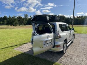 Lexus GX 2016 in Kuldiga, with an engine capacity of 4.60 L and mileage of 143 thousand km for 30500 €, photo 6 on AUTOMOTO.COM.LV
