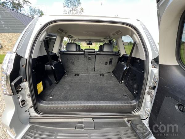 Lexus GX 2016 Kuldīga, ar dzinēja tilpumu 4.60 L un nobraukumu 143 tūkst. km par 30500 €, foto 10 vietnē AUTOMOTO.COM.LV